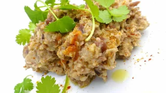 Easy Maltese Bigilla Broad Bean Dip | Simple. Tasty. Good.