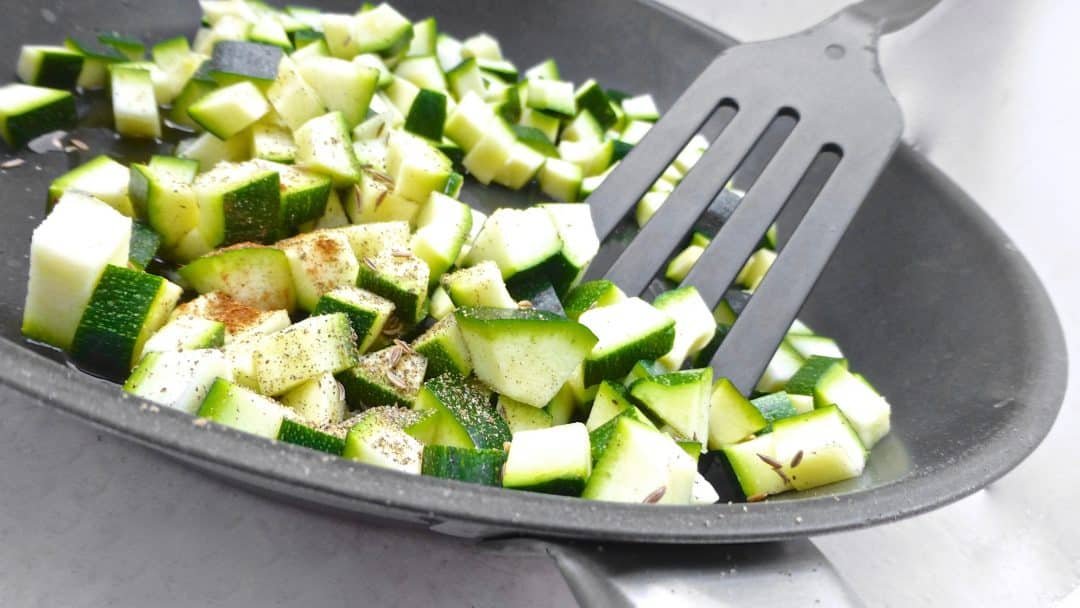 Easy Zucchini Dip with Crunchy Vegetables | Simple. Tasty. Good.