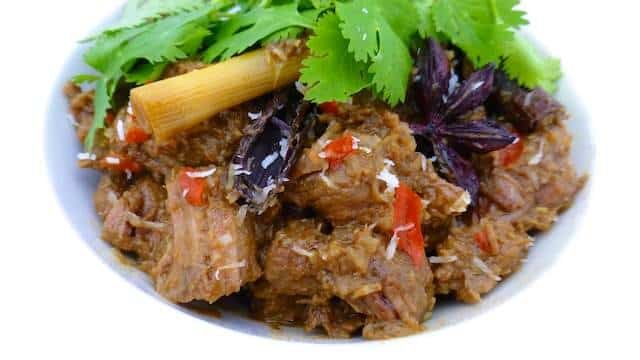 Beef Rendang Recipe (Rendang Daging) | Simple. Tasty. Good.