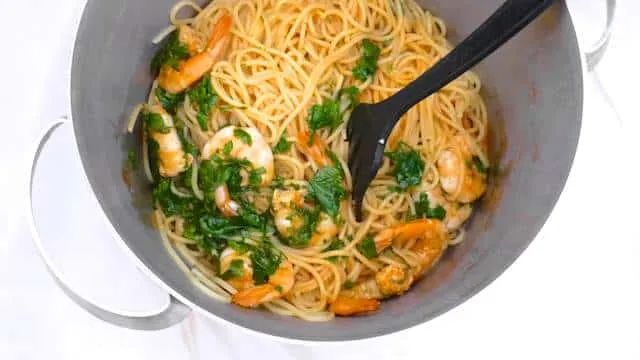 Easy Prawn Spaghetti & Bisque Sauce | Simple. Tasty. Good.