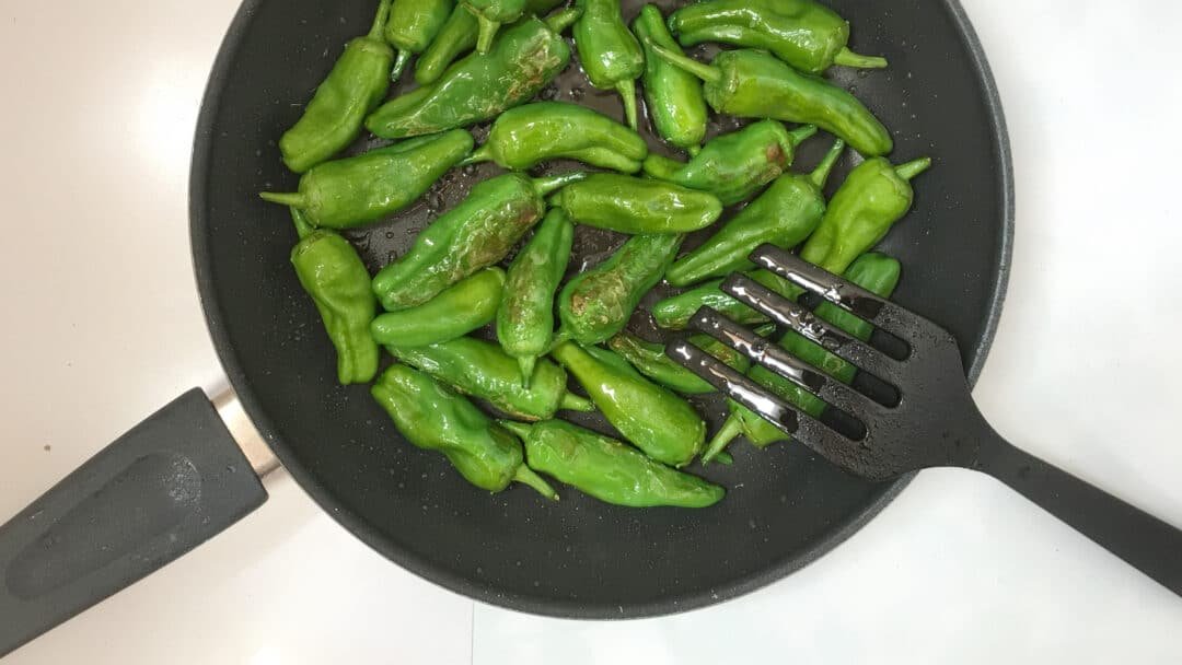 Easy Fried Padron Peppers (Pimientos de Padron)