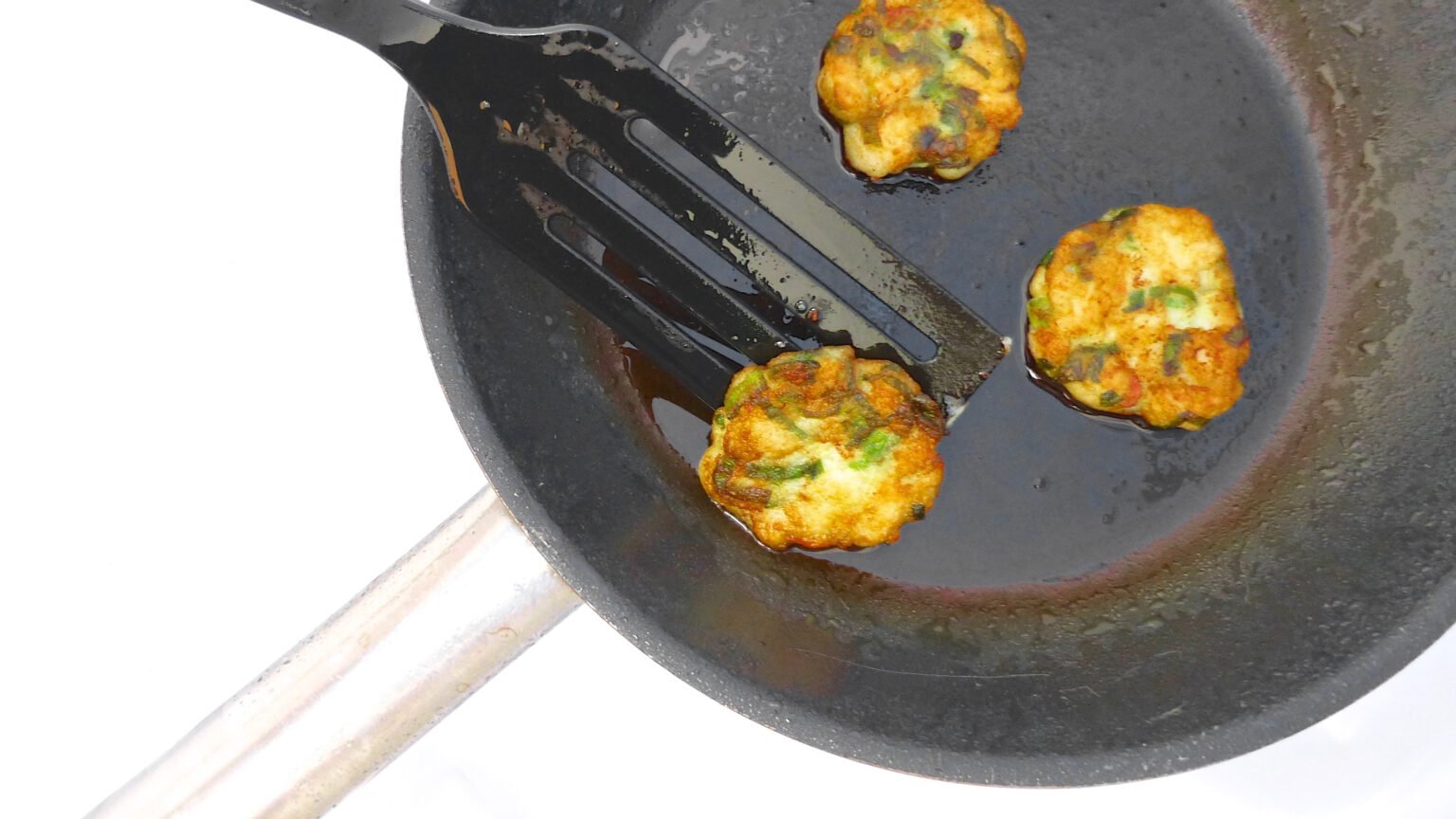 Easy Thai Fish Cakes (Tod Mun Pla) | Simple. Tasty. Good.